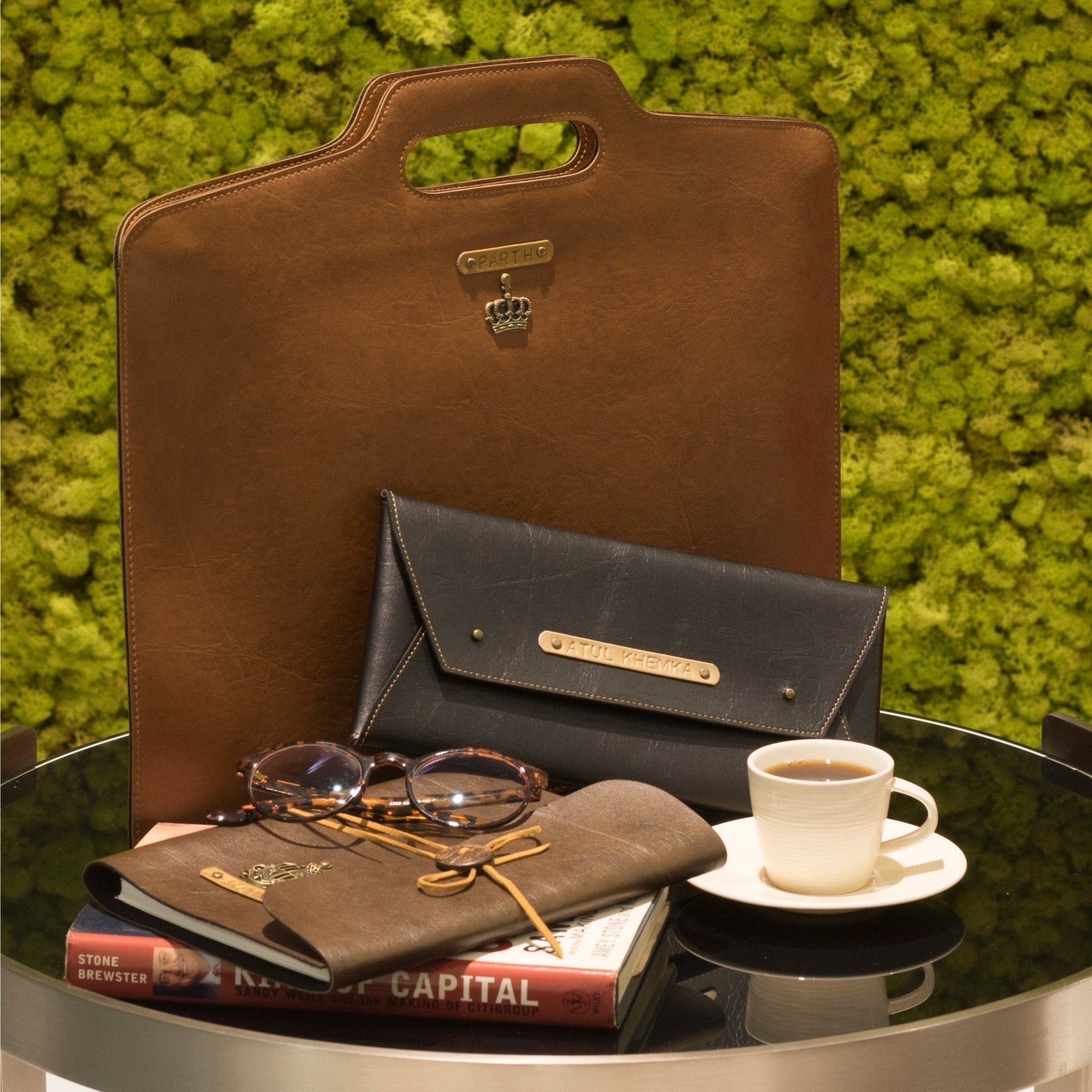 Buy Personalised Corporate Gifts at The Signature Box